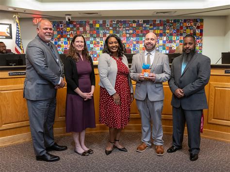 Duval Meet Teacher Of The Year Finalist Michael Steinhardt 🍎 Michael Steinhardt A History