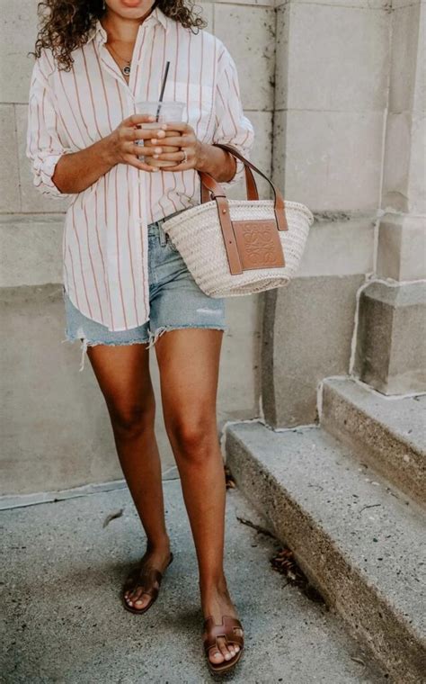 24 Casual Outfit Ideas With Shorts Lady Decluttered
