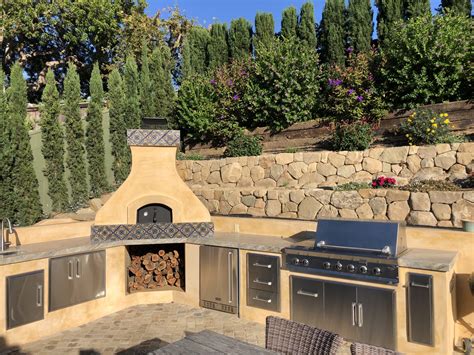 Outdoor Kitchen Stucco Finish At Bobby Holman Blog
