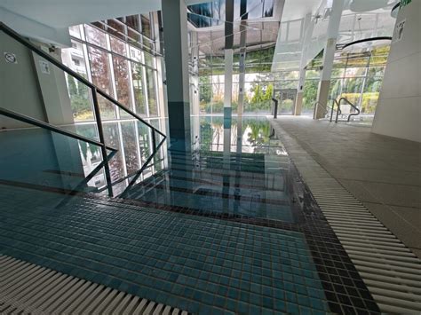 Swimming Pool Overflow Trough Or Skimmer High End Spa And Pool Swimming Pool Overflow Trough Or Skimmer High End Spa And Pool
