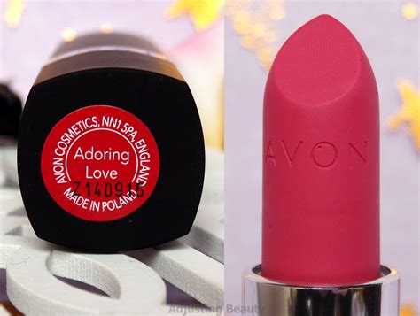 Review Avon True Colour Perfectly Matte Lipsticks Adjusting Beauty