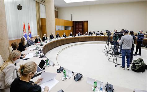 Srbija peta u Evropi po broju žena na javnim funkcijama