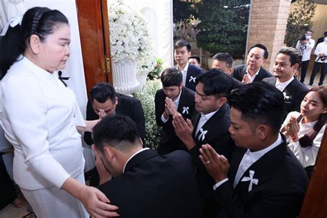 អ្នកឧកញ៉ា ឡេង ណាវ៉ាត្រា ដឹកនាំគណៈប្រតិភូក្រុមហ៊ុន ហ្គាឡាក់ស៊ីណាវ៉ាត្រា គ្រុប