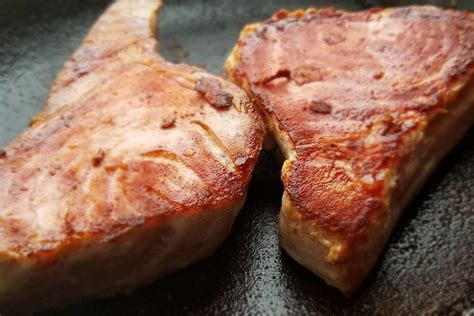 Як приготувати смачний і соковитий стейк вдома — 3 головні секрети