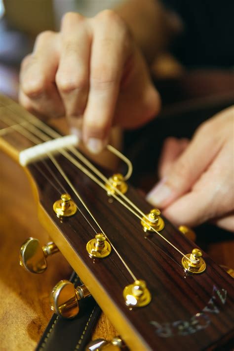 How To Change Guitar Strings Guitar Lessons By Zager