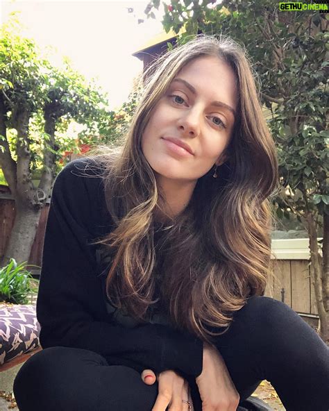 Julia Voth Gethu Cinema