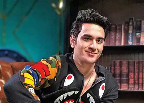 Vikas Gupta Bigg Boss Hindi Season 13 Contestants Biography