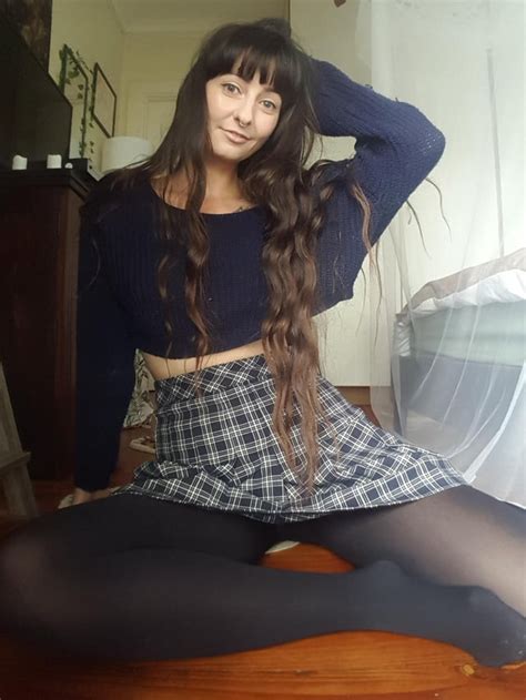 Should We Kiss Rwholesomegirls