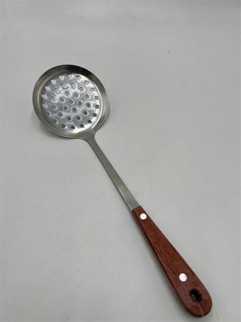 ملاس يد خشب