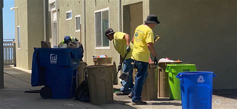 End Of The Year Clean Up In Isla Vista Captures Tons Of Waste News