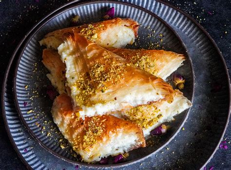 Basbousa Bil Qishta Semolina Cake With Cream Falasteenifoodie