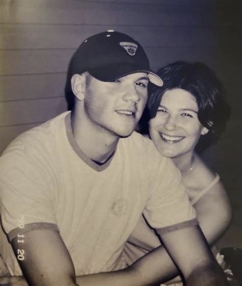 20 Retro Photos Of Your First Girlfriend From Back In The Day Ebaums
