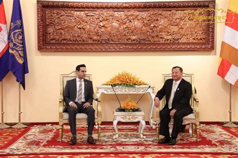 ប្រធានព្រឹទ្ធសភា ស្នើទូត ប៉ាគីស្ថានជំរុញវិនិយោគិន មក កម្ពុជា បន្ថែម ដើម្បី វិនិយោគ និង បង្កើន