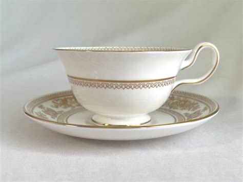 웨지우드 콜럼비아 골드 피오니잔 소서 듀오 세트 무료배송 홍차잔 커피잔 앤틱잔 빈티지잔 도자기 본차이나 영국 찻잔