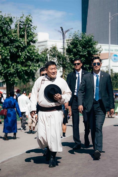 Монгол Улсын Ерөнхийлөгч УИХ ын дарга Ерөнхий сайд нар Үндэсний их баяр наадмын нээлтэд