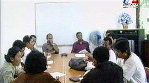 Sejumlah LSM Menyelidiki Kematian Theys News Liputan6 Com