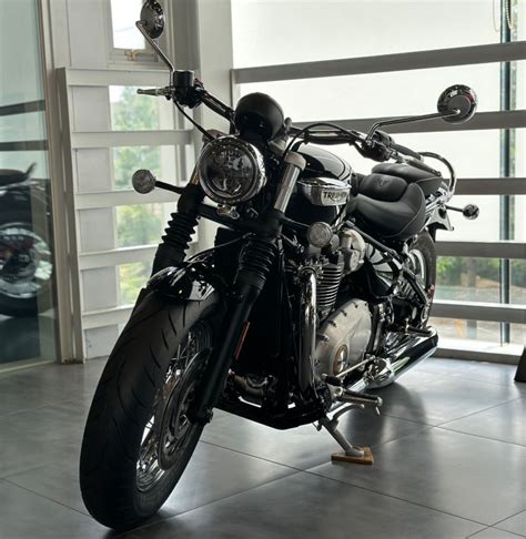 트라이엄프 본네빌 스피드마스터 대구 매장 후기 포토 성능 가격 색상