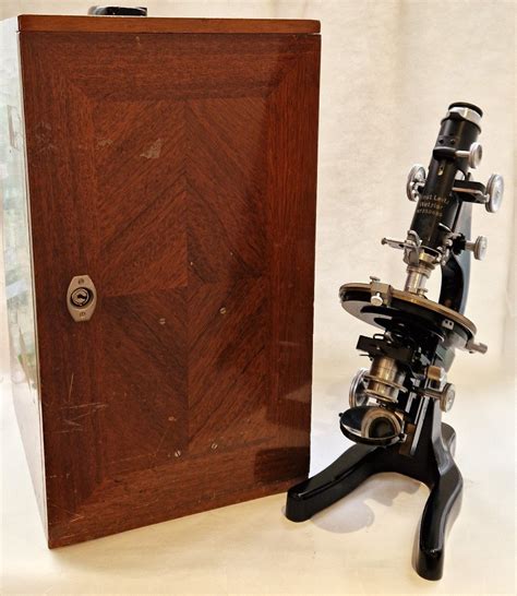 Proantic Large Polarizing Microscope By Leitz