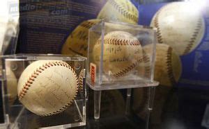 Subastan Objetos De Recuerdo Del Yankee Stadium Mediotiempo