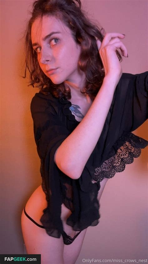 Miss Crows Nest Crowsnestlbc Miss Crows Nest Nude Leaked Onlyfans
