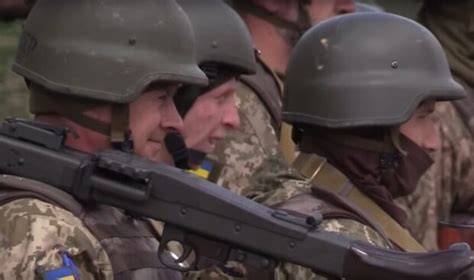 Пенсія для військових хто має право розмір виплат та як їх розраховують News Time