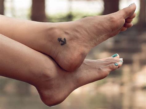 25 Stunning Anchor Tattoo Designs For Nautical Lovers 2025