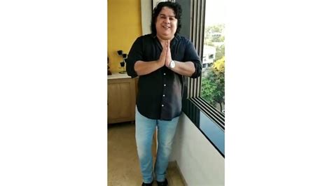 Bigg Boss 16 Netizens Divided Over Metoo Accused Sajid Khans