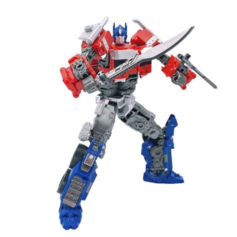 67 Inch Deformation Robot Toys Optimus Prime Commander Studio Series