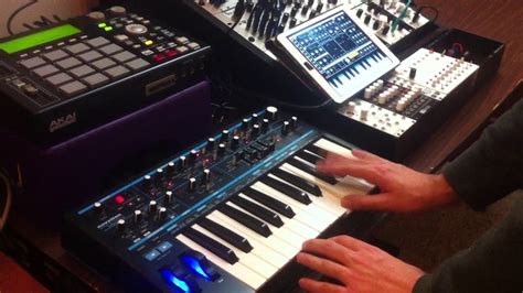 Polysynth Ios App Review Midiverse Tv Mvm 97 Youtube