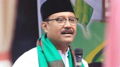 Resmi Saifullah Yusuf Gantikan Risma Sebagai Menteri Sosial Ipol Id