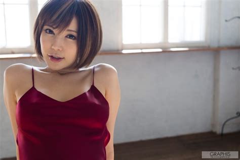 Yuria Satomi Photo Gallery 里美ゆりあ Hancinema