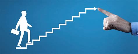커리어 사다리를 타고 올라가는 사업가 개인 개발 경력 성장 개념에 대한 스톡 사진 및 기타 이미지 개념 개발 개성 개념