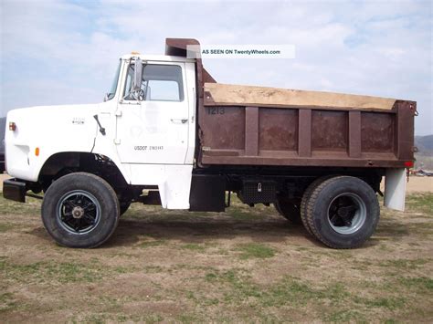 1984 Ford Lts 8000