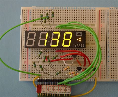 Multiplexing A 7 Segment LED Display