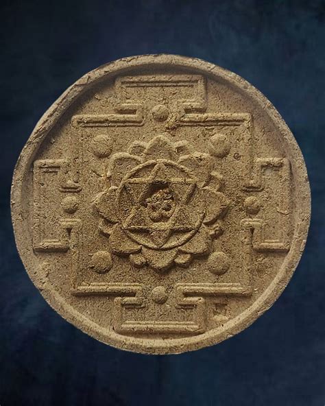 พระพิฆเนศวร์ รุ่นบังเกิดทรัพย์ เนื้อผงไม้กฤษณามหาเศรษฐี ปี 2549 คลังพระเครื่องออนไลน์ พระ