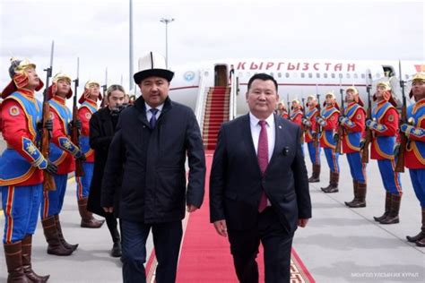 Бүгд найрамдах Киргиз улсын парламентын дарга Нурланбек Шакиев Монголд ирлээ