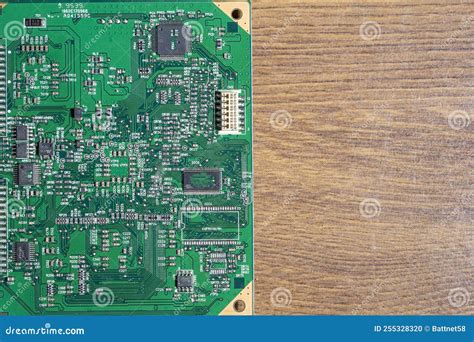 Motherboards Microchips Radio Components Node Boards Transistors Connectors Chipsets