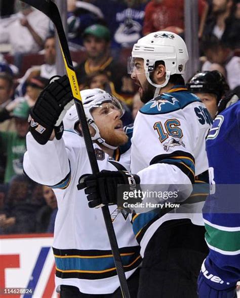 Devin Setoguchi Photos And Premium High Res Pictures Getty Images