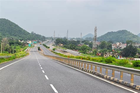 Premium Photo Highway Of Jharkhand In India Road
