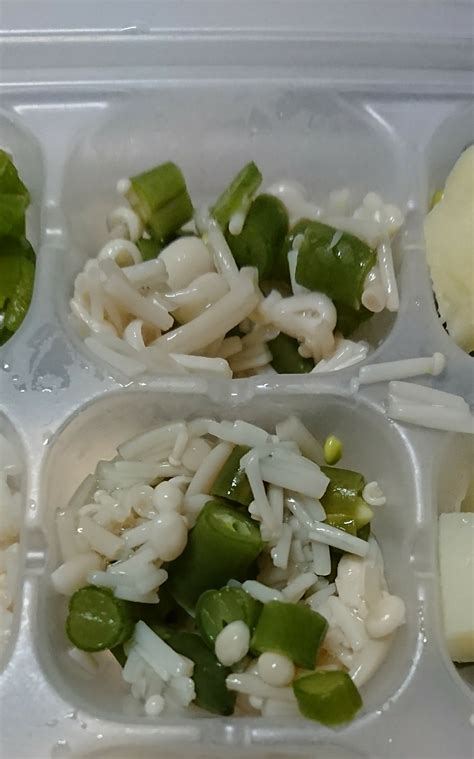 離乳食完了期 えのきのいんげん炒め レシピ・作り方 By ぱちくりさん 楽天レシピ