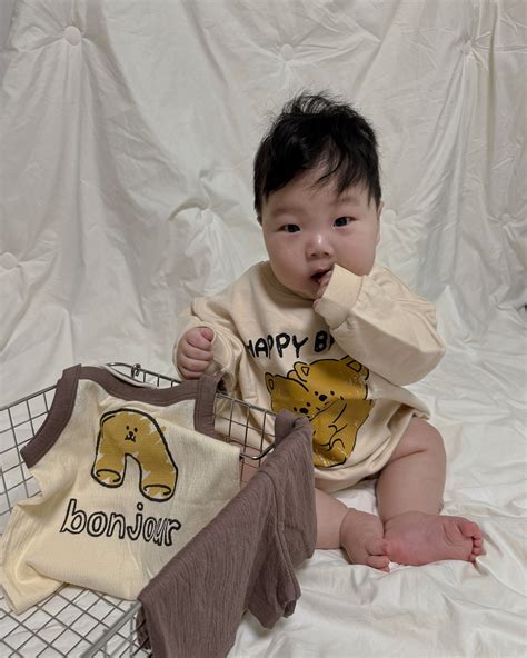 혜인hyein 광고 ︱유비맘 클로젯 👶🏻 신생아때 유비맘 젖병만 썼었는데 유비맘에서 클로젯이 나왔다는거 알고 계셨나요 빅베베도 가능한 넉넉한 핏에 귀여운