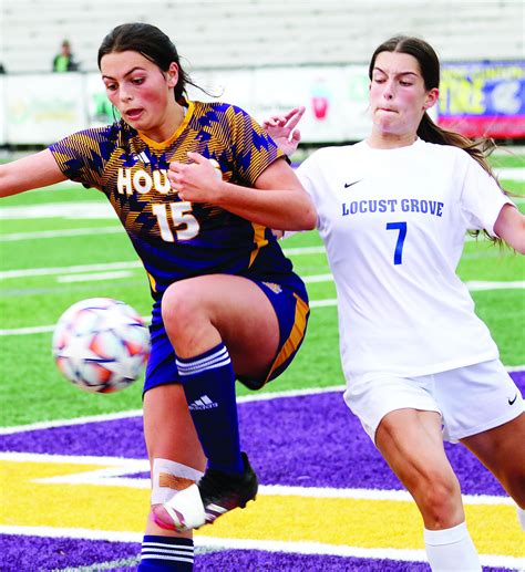 Luck Unkind To Lady Hounds The Jones County News