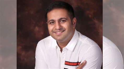 Success Story Of Sanam Kapoor In Marathi Who Launched La Pinoz Pizza In