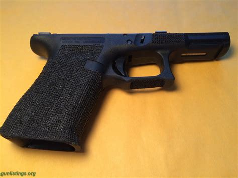 Gunlistings Org Pistols Custom Glock 19 Gen 3 Frame Only Gunlistings Org Pistols Custom Glock 19 Gen 3 Frame Only