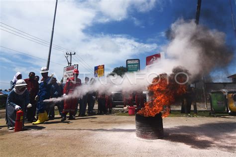 Fire Fighting Simulation Antara Foto