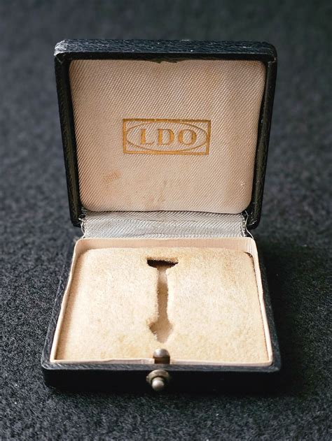 Ldo Case For Iron Cross 1st Class 1939 Mint Edwardmilitaria
