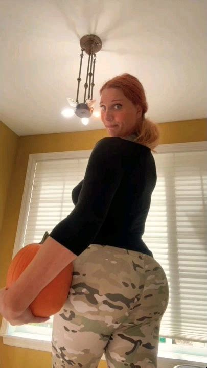 Meet Brynn Woods: Military Veteran Turned Onlyfans Model Taking the Internet by Storm