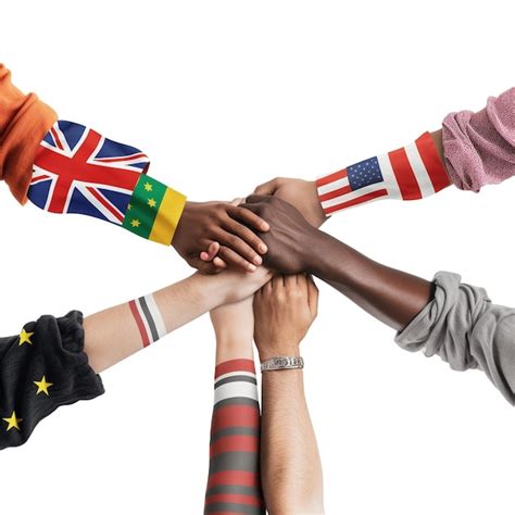 Grupo De Personas De Diferentes Países Tomados De La Mano Foto Premium