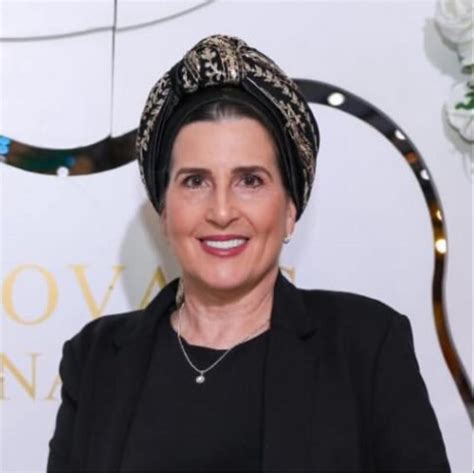 אילנית 🎉 צילומים משפחתיים בטבע תחפושות מגניבות טבע קסום ורגעים משפחתיים בלתי נשכחים כל זה