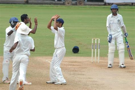 Tamil Nadus R Ramkumar Celebrates With His Team Mates